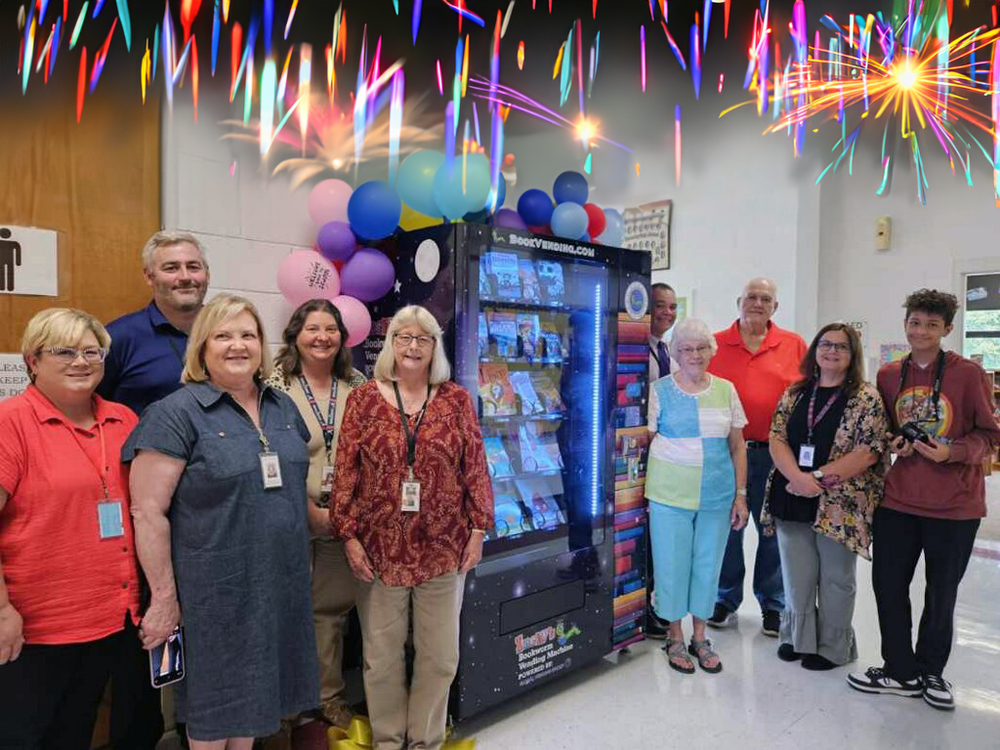 Holladay celebrates its new Book Vending Machine | Holladay Elementary ...